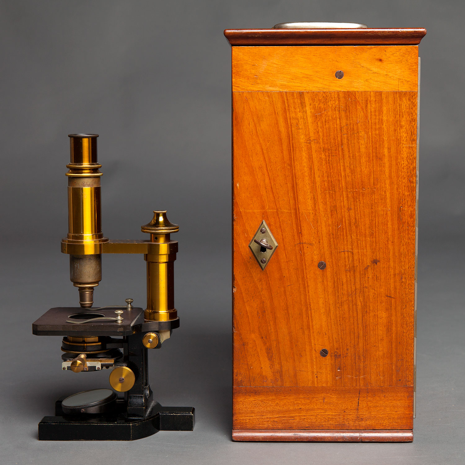 Carl Zeiss Microscope - Fleaglass Carl Zeiss Microscope - Fleaglass